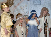 Bossy King in St Martin's Ampleforth Nativity play | ICN