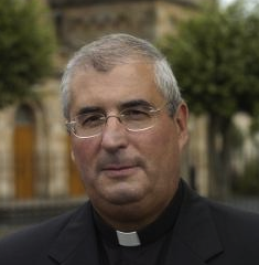 Scotland: Archbishop voices concern over plan to close job centres | ICN