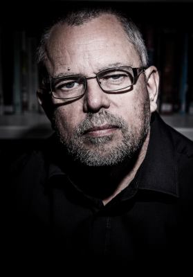 Manchester: Popular author visits St Paul's | ICN