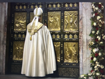 Pope Leo closes Holy Door, concluding Jubilee Year of Hope | ICN